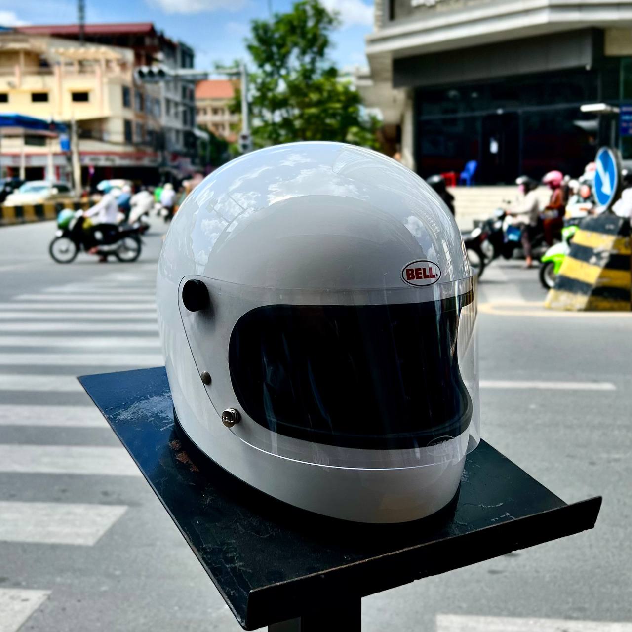 Bell Helmets STAR II White - KMX Helmets